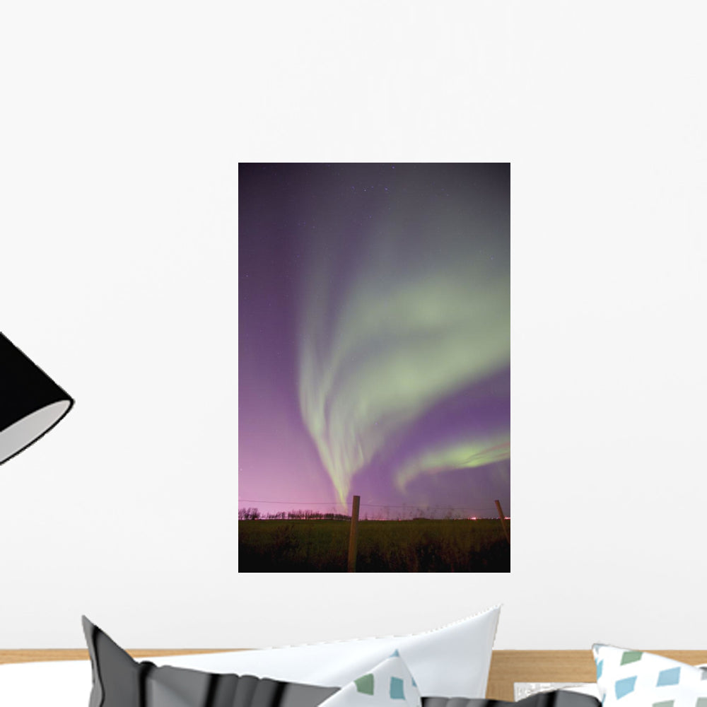 Northern Lights Wall Mural – Wallmonkeys
