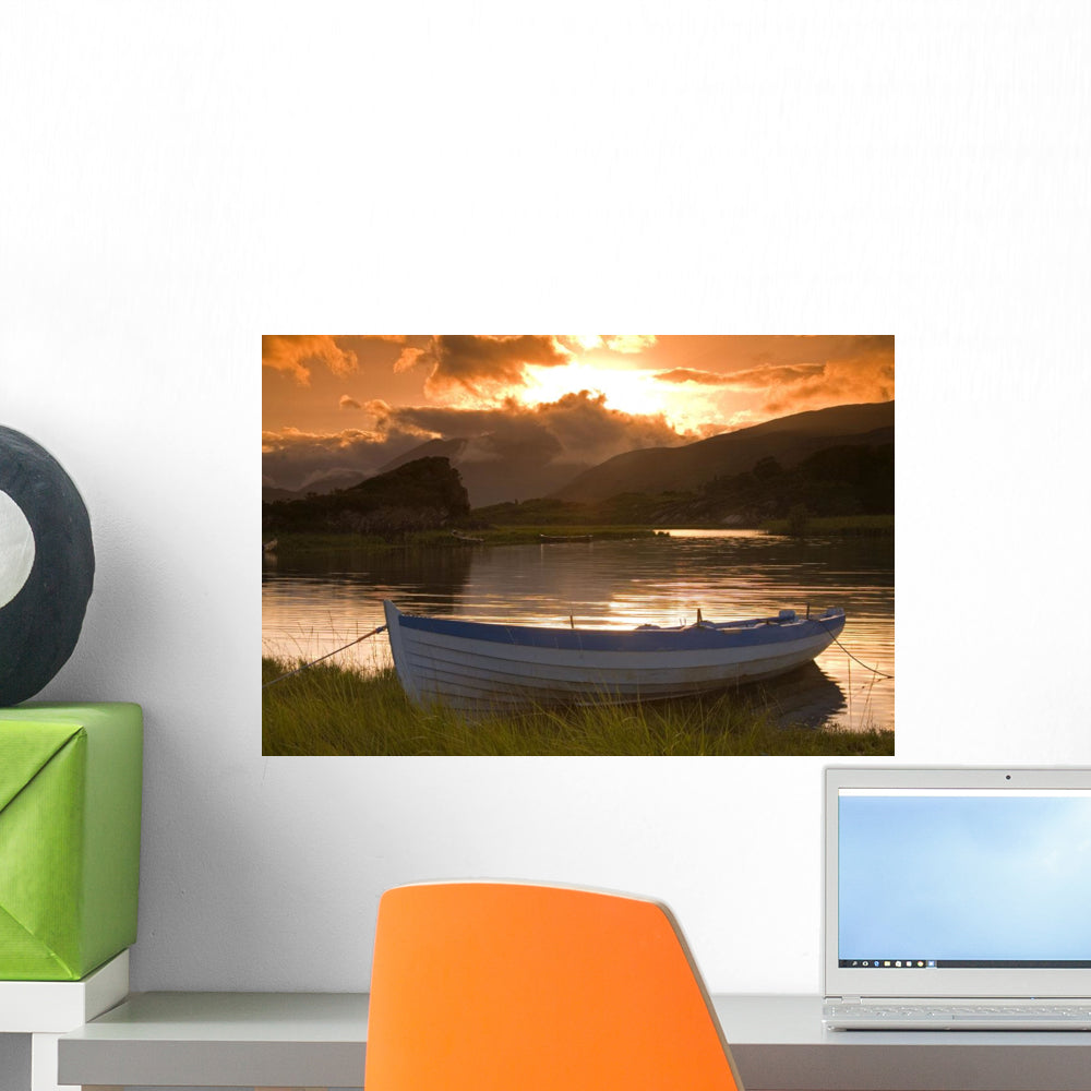 Upper Lake Killarney National Wall Mural – Wallmonkeys