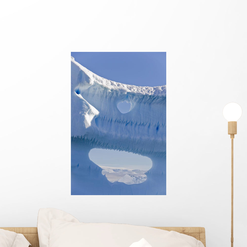 Portion Gigantic Iceberg Wilhelmina Wall Mural – Wallmonkeys