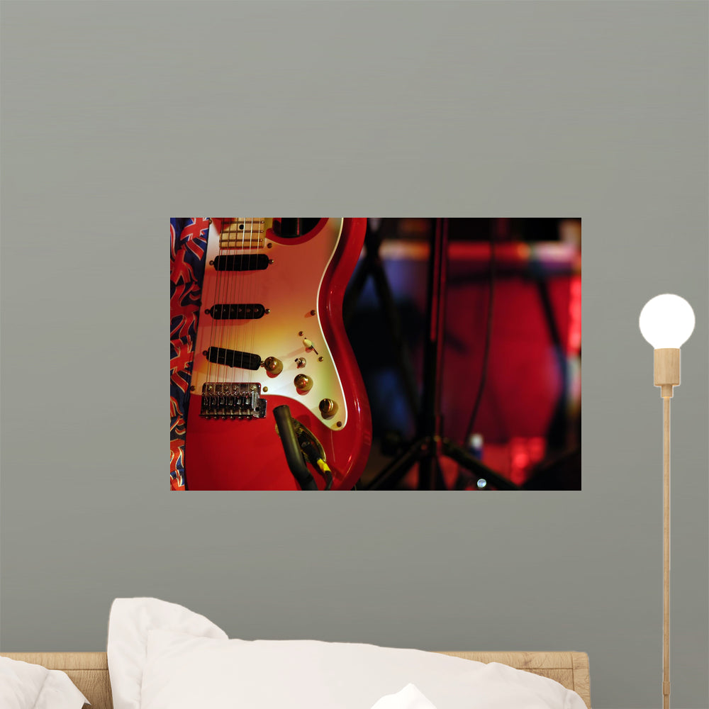 Classic Red Guitar Wall Mural – Wallmonkeys