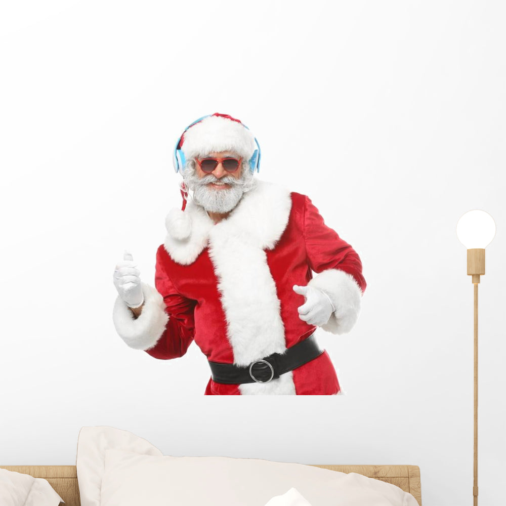Chill Santa Claus Dancing Wall Decal - WallMonkeys.com – Wallmonkeys