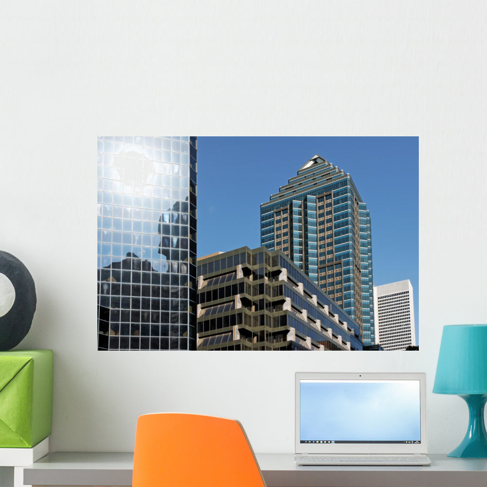 Montreal Wall Mural – Wallmonkeys