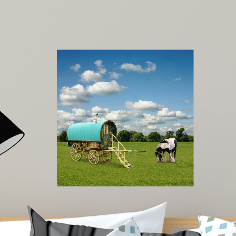 Old Gypsy Caravan Trailer Wall Mural – Wallmonkeys