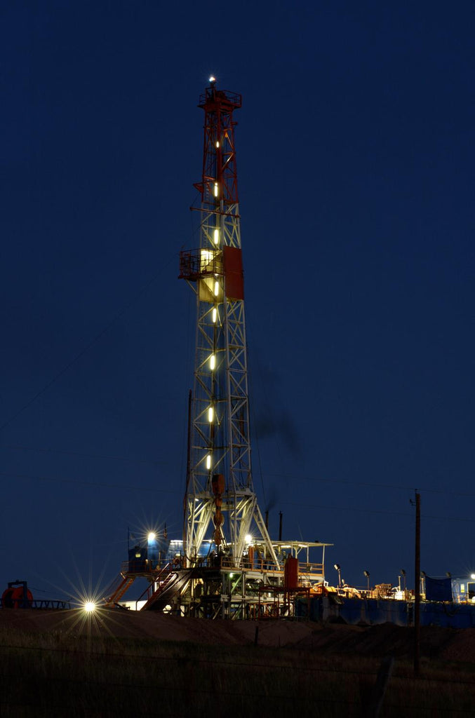 Drilling Rig Night Wall Decal - WallMonkeys.com – Wallmonkeys