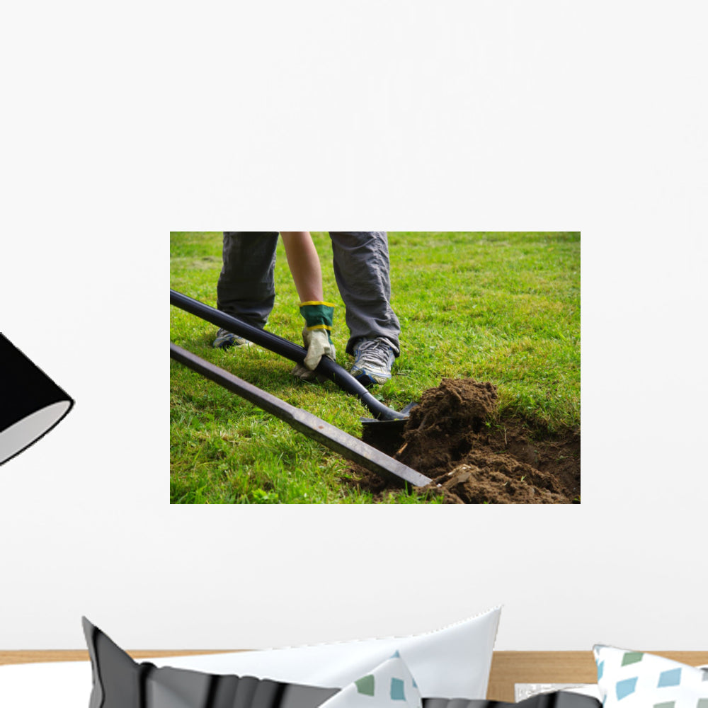 Digging Wall Decal - WallMonkeys.com – Wallmonkeys