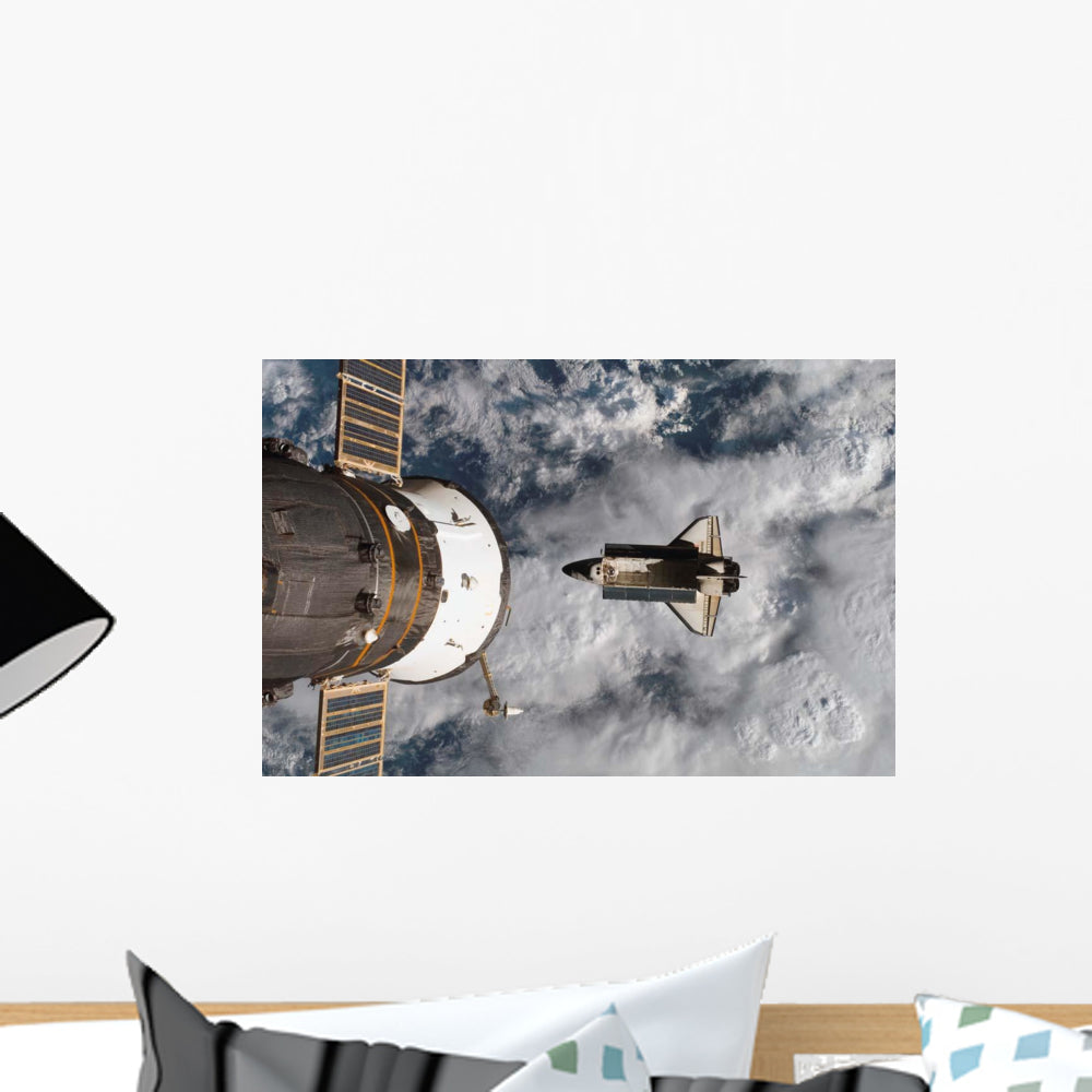 Space Shuttle Atlantis and Wall Decal Design 2 - WallMonkeys.com ...